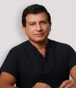Dr. Ernesto Torres: Renowned General and Cosmetic Surgeon in Miami, FL